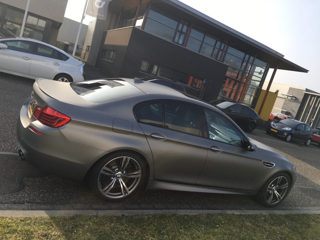 Wrap BMW M5 Gun Metal Grey - carwrappro.nl