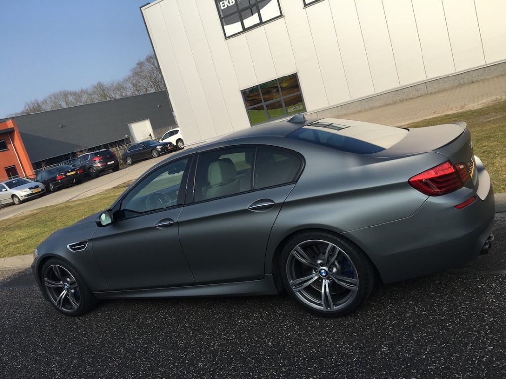 Wrap BMW M5 Gun Metal Grey - carwrappro.nl